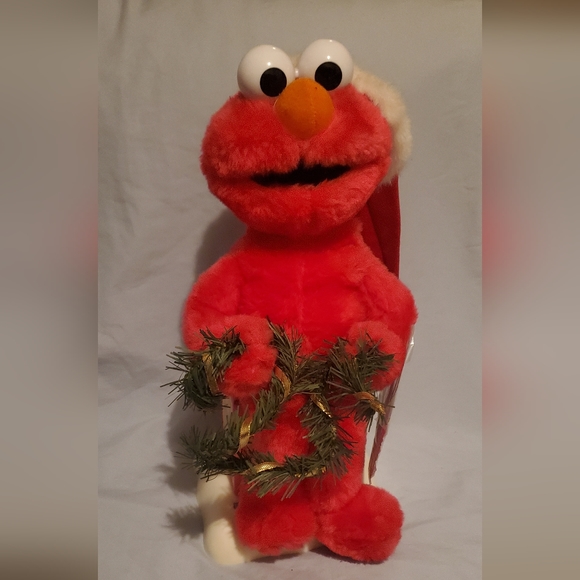 Sesame Street | Accents | Vintage Sesame Street Elmo Animated Christmas ...